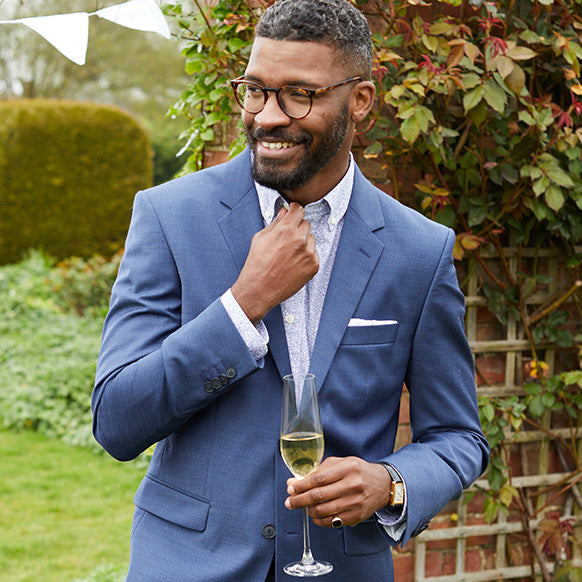 What to wear to the races - a guide for men 2024 – Savile Row US